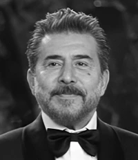 من هو عابد فهد؟ - معلومات حول الشخصية