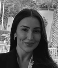 من هي عفاف القنطار؟ - السيرة الذاتية