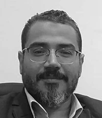 من هو حسن هاشم؟ - المعلومات الكاملة