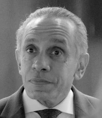 من هو شريف عيسى؟ - المعلومات الكاملة