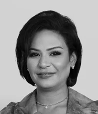 من هي نانسي عجاج؟ - السيرة الذاتية