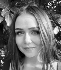 من هي آيلي كريسي؟ - معلومات حول الشخصية