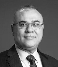 من هو إياد مسعد؟ - معلومات حول الشخصية